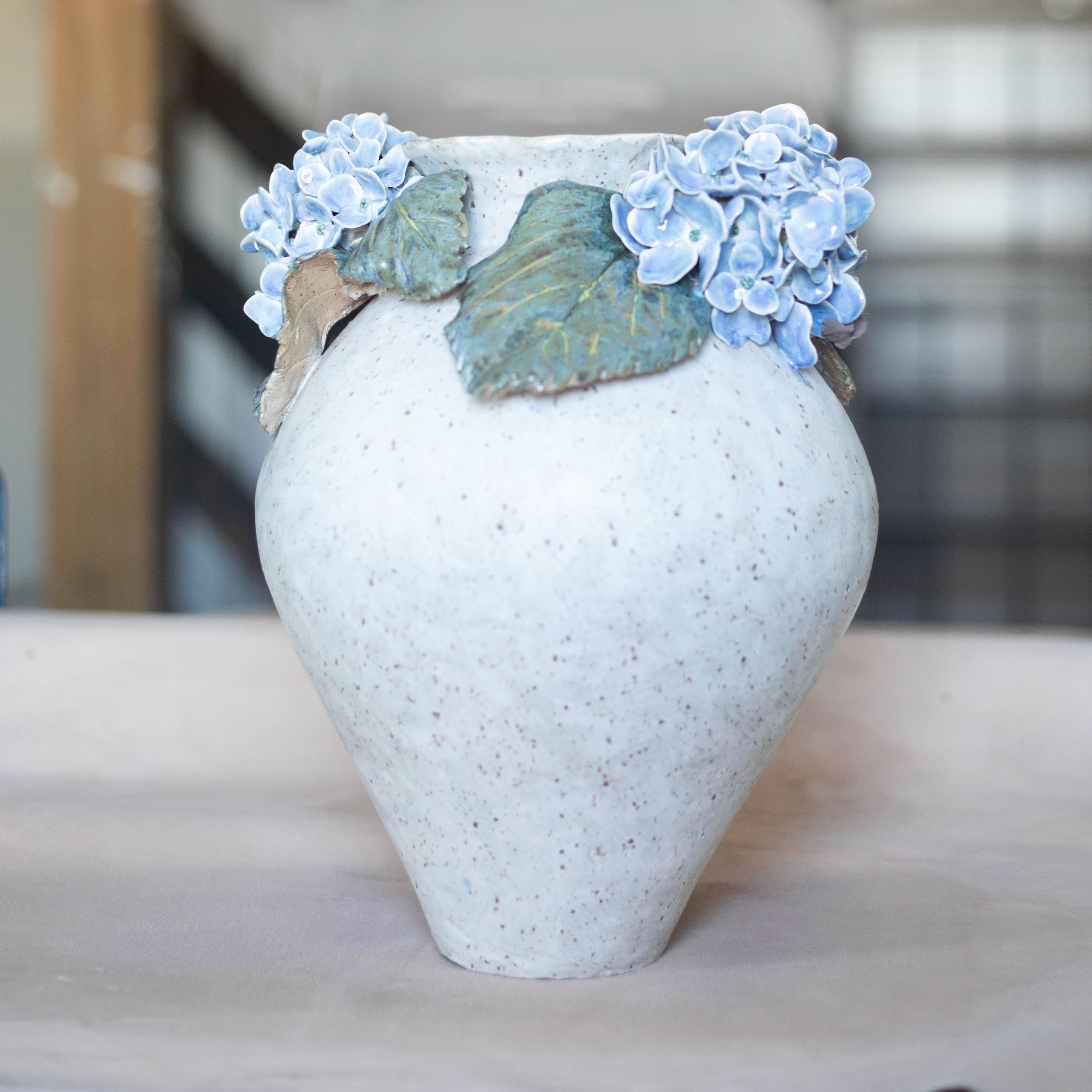 Hydrangea Vase | Vixon's Pottery