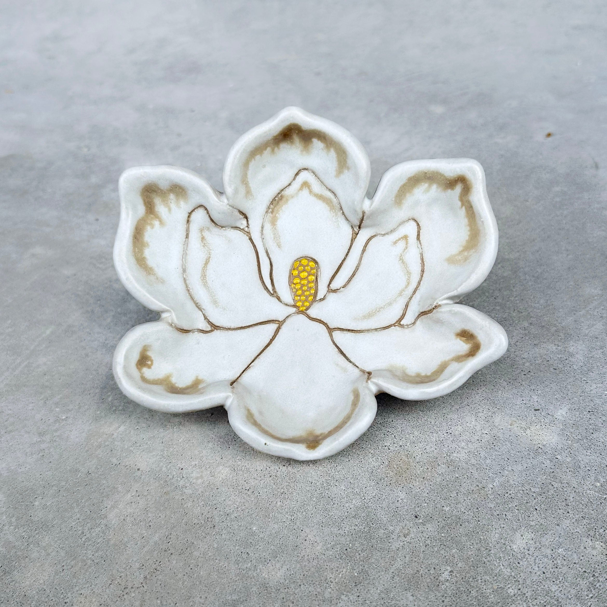 Ceramic Magnolia Trinket Dish | Vixon's Pottery